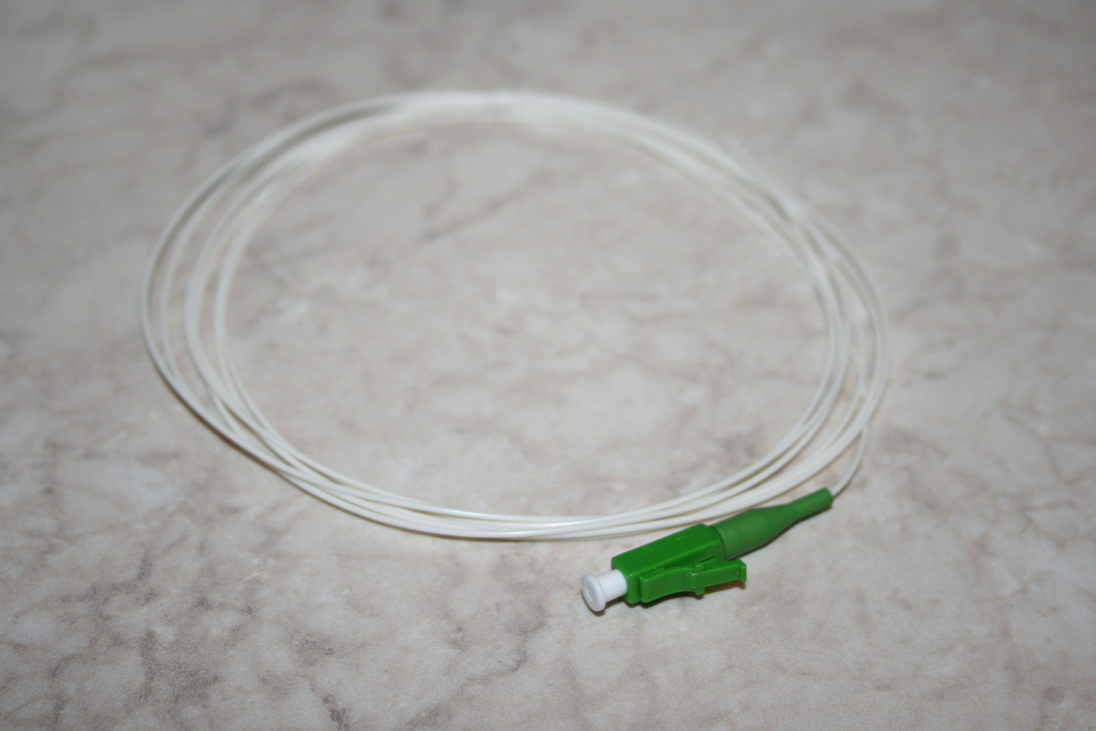 LC-APC-2M-SM Pigtail - Nowy pigtail CML jednomodowy ze złączem LC - APC ...